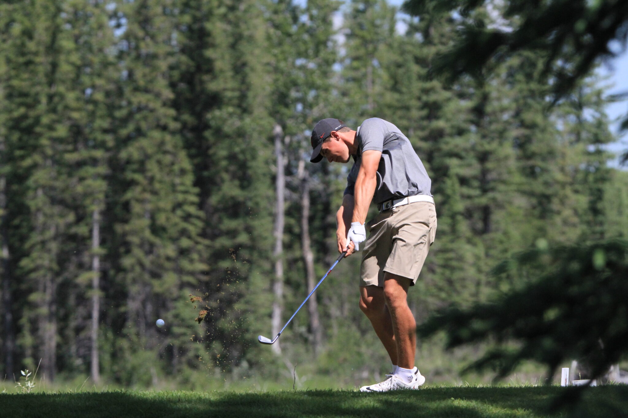 AJ Armstrong opens with a 64 to take early lead at the Mens Am ...