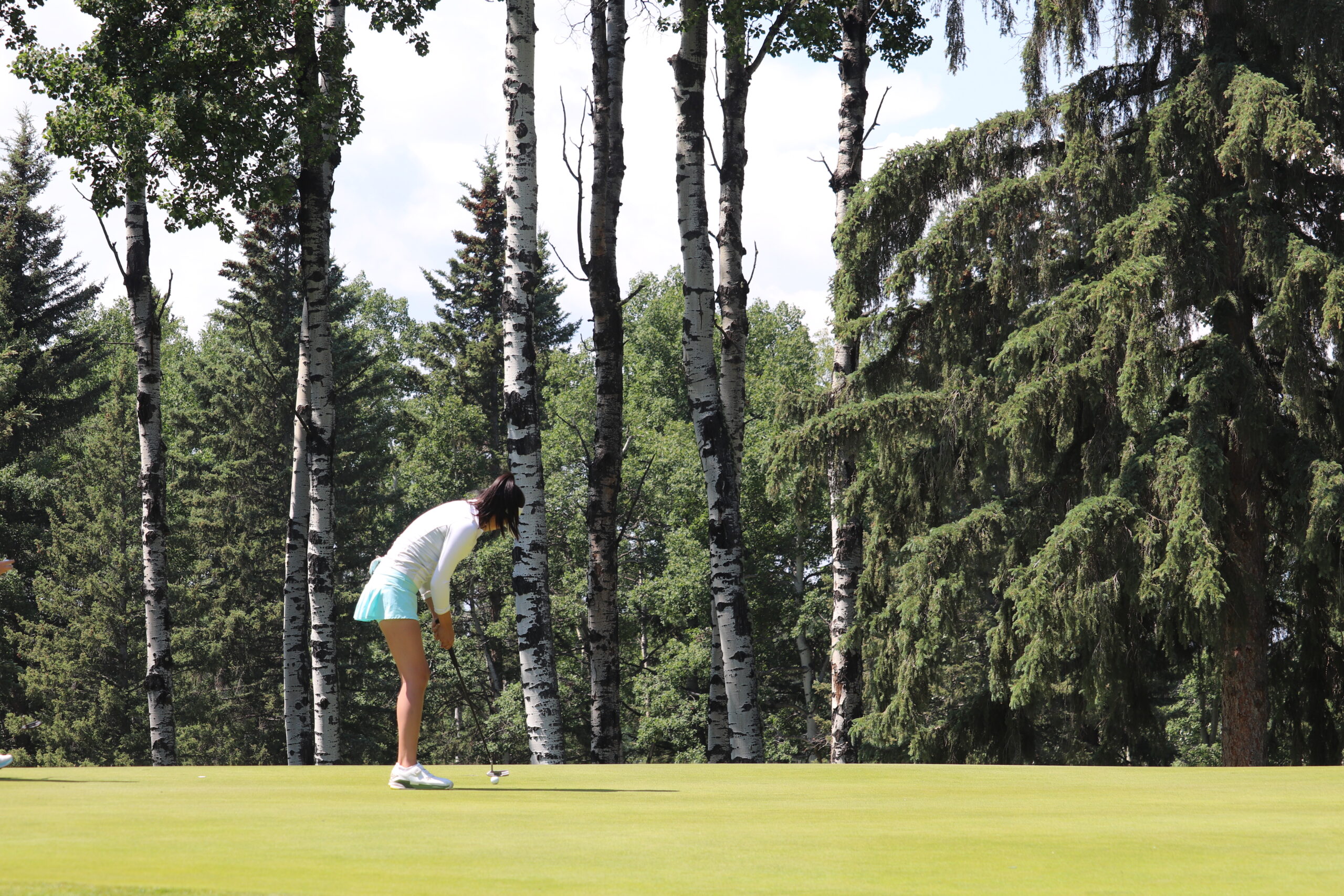 Jieming Yang leads Alberta Women’s Amateur Championship by 6 strokes heading to final round ...
